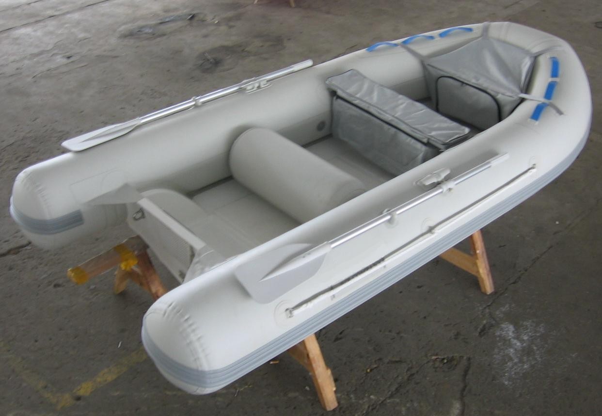 Gray / Red 5 Person Inflatable Boat Semi FRP Boats With YAMAHA Motor